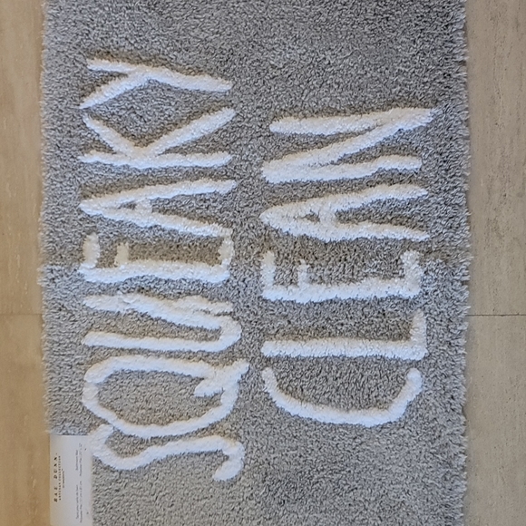 Rae Dunn | Bath | Rae Dunn Squeaky Clean Bathroom Mat | Poshmark